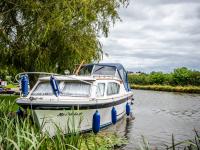 Bridge House Marina & Caravan Park, Lancashire | UK Parks