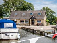 Bridge House Marina & Caravan Park, Lancashire | UK Parks